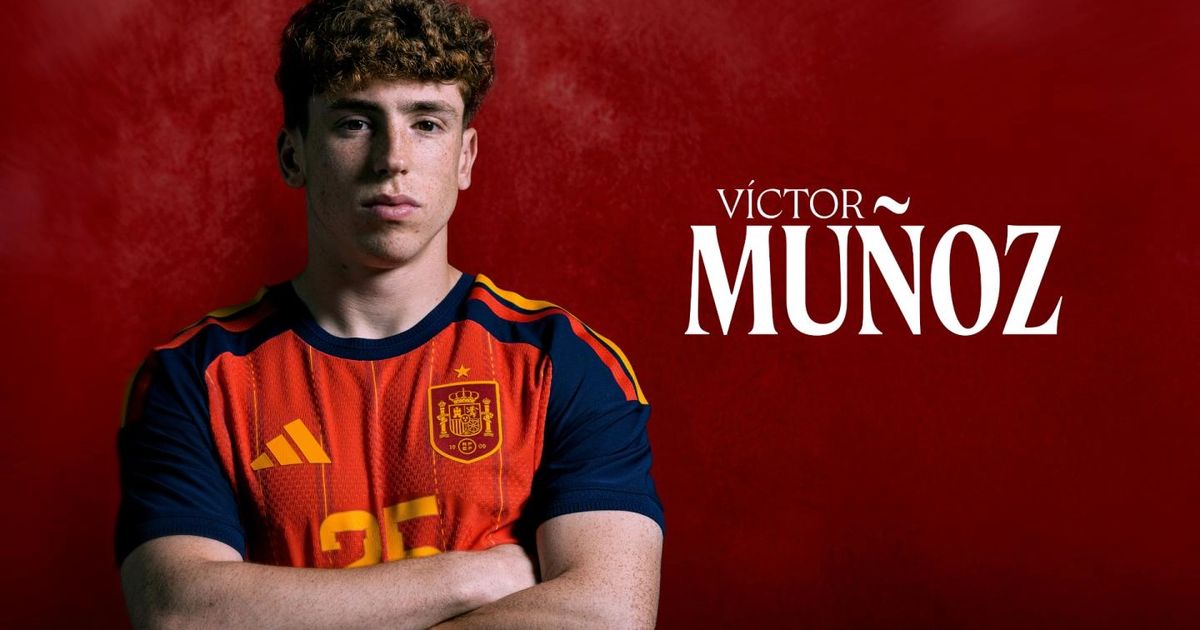 Liverpool hoàn tất thương vụ chiêu mộ tiền đạo Victor Munoz từ Osasuna