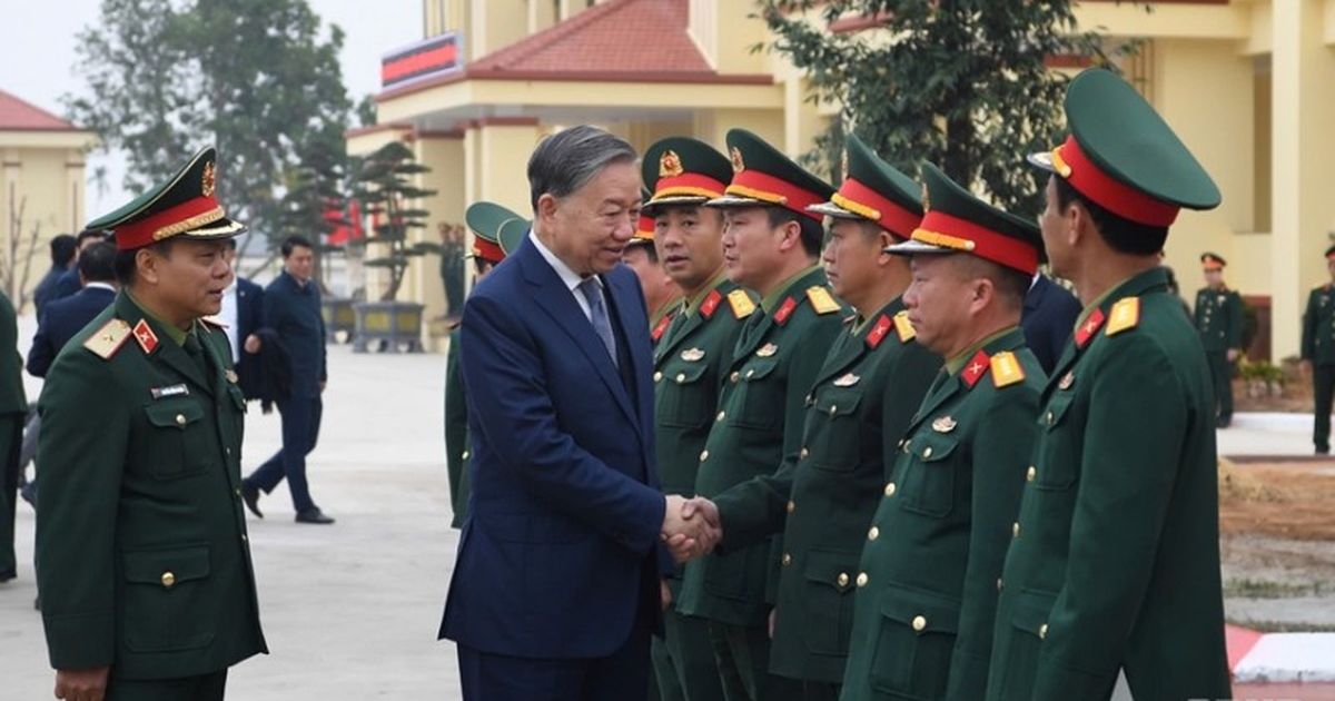 Tổng Bí thư Tô Lâm thăm và làm việc tại Lữ đoàn tên lửa 490
